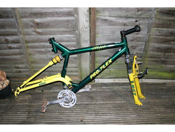 Proflex Attack | Retrobike